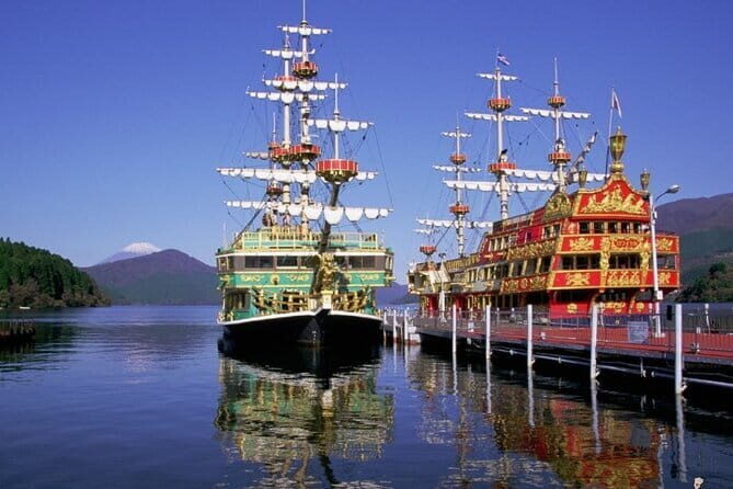 Snow Experience at Mt.Fuji, Hakone Pirate Ship & Gotemba Premium Outlet - Authenticity and Practicality