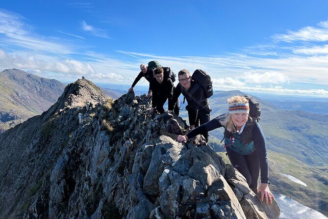 Snowdon via Crib Goch - How the Tour Works: From Meeting to Summit