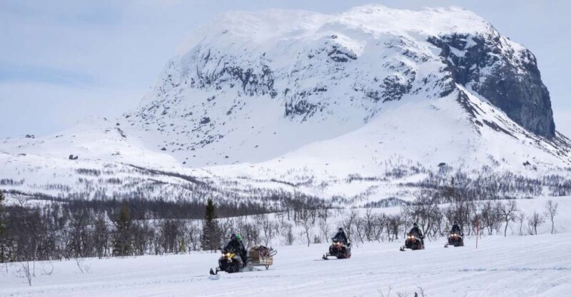 Snowmobile Safari in the mountains of Helgeland! - Key Points