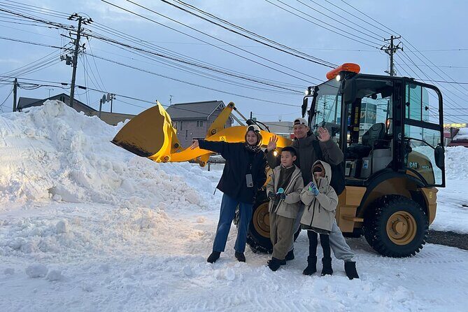 Snowshoe Experience in Akita Yuzawa Winter Park with an Akita Dog - The Experience in Context