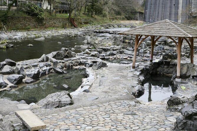 Snowshoe Hike Tour from Sapporo - Key Points