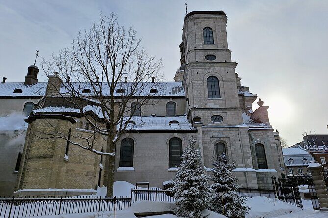Snowy Private Walking Tour of Old Quebec - FAQ