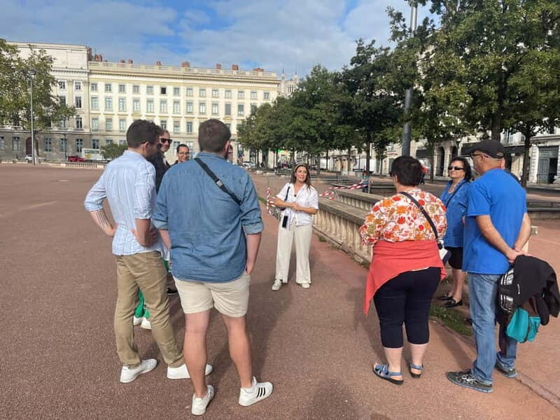 So Frenchy Tour - A Cultural and Gastronomic Stroll - What Makes This Tour Stand Out