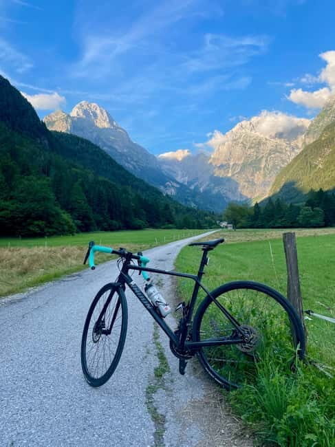 Soa valley: Guided Cycling Tour with Snacks and Support - The Value and Overall Experience