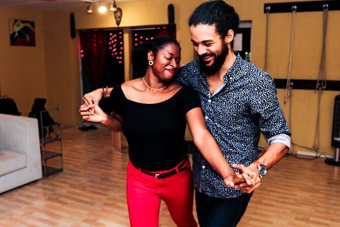 Social Dance Class with a Pro Instructor - Key Points