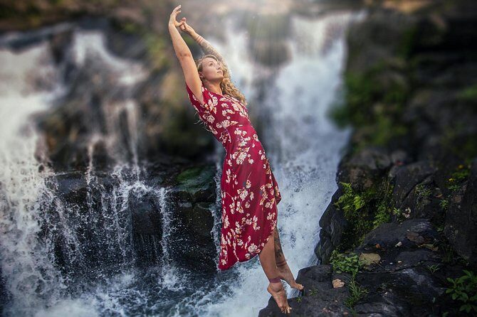 Social influencer and Travel Blogger Adventure on Kauai - An Overview of the Kauai Social Media Tour