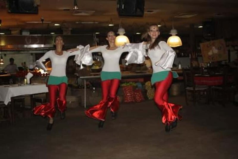 Sofia by Night: Panoramic City Tour and Folklore Dinner - Key Points