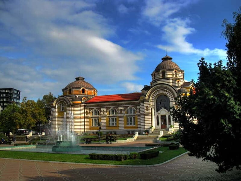 Sofia: Guided City Tour with Food Tasting - Key Points