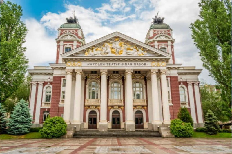 Sofia Walking Tour: Discover the Rich History and Beauty - What To Expect and What’s Included