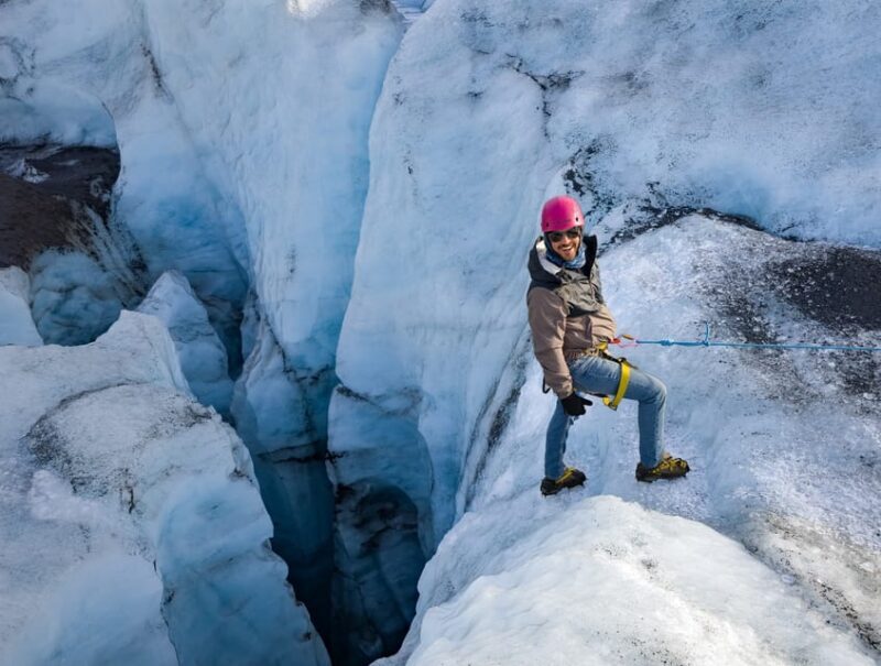 Sólheimajökull Glacier: Guided Hike with Equipment - Key Points