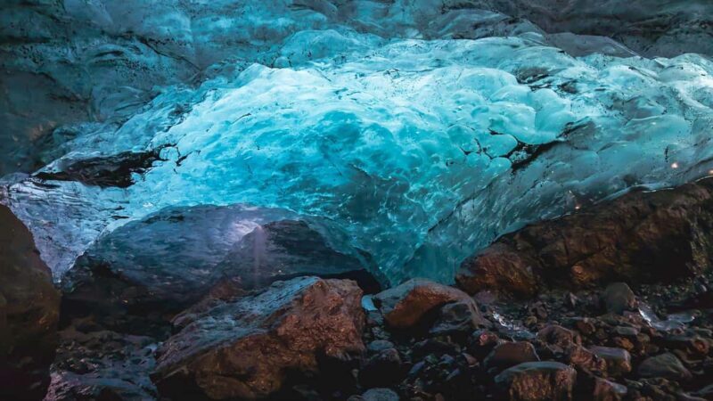 Sólheimajökull: Glacier Hike and Blue Ice Cave Tour - Authentic Insights from Past Travelers