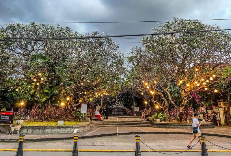 Solo Traveler Friendly Manila Walk w/ Mobile Photography - Practical Aspects and Tips for Your Visit