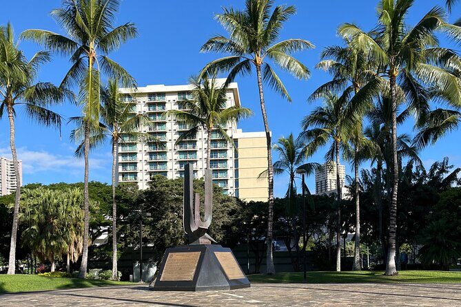 Solve a True Waikiki Murder Mystery by Foot - The Experience in Practice: What It’s Like