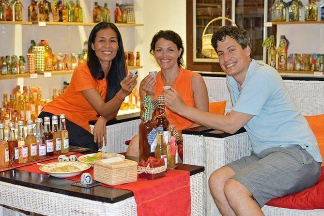 Sombai Cocktail Class + 11 liquor Tasting - Key Points