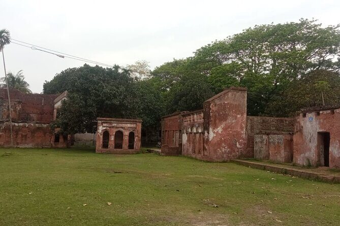 Sonargaon and Old Dhaka Private Day Tour - Practicalities and Value
