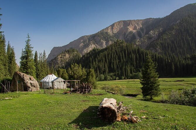 Song Kol Horse Trek Adventure - Key Points