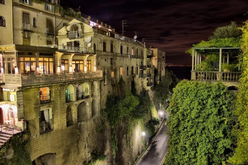 Sorrento by night... with a tasty surprise - A Full Breakdown of the Experience