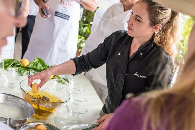 Sorrento Feast: Hands-On Pasta, Tiramisu & Limoncello Fun Class - Key Points