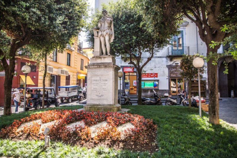 Sorrento: Guided Walking Tour & Street Food Experience - In-Depth Look at the Tour Experience