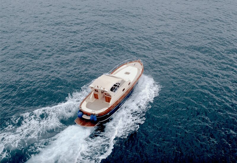 Sorrento: Luxury Private boat to Capri & visit Blue Grotto - Key Points