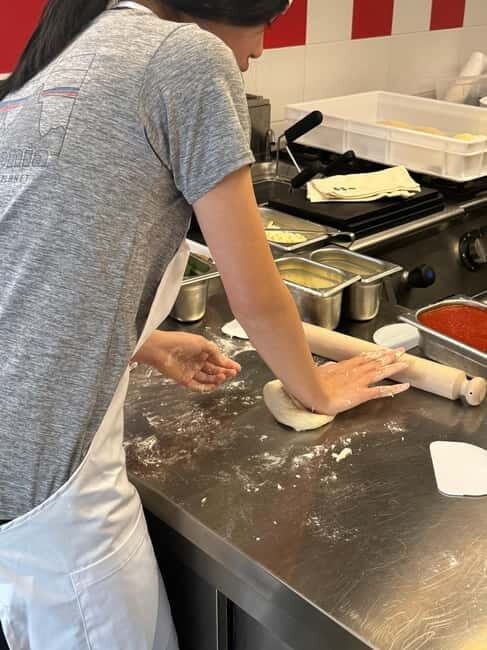 Sorrento: Neapolitan Pizza Making Class Lunch or Dinner - Sorrento: Neapolitan Pizza Making Class Lunch or Dinner — A Practical and Delicious Experience