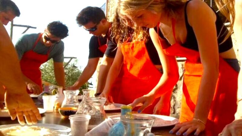 Sorrento: Pizza Making w/ Wine, Limoncello, & Transfer - Key Points