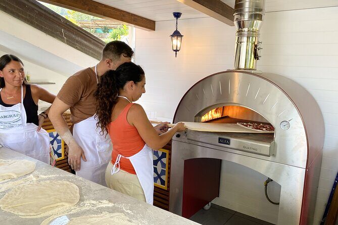 Sorrento Pizza School Activity in Italy - FAQ: Practical Questions About the Sorrento Pizza School