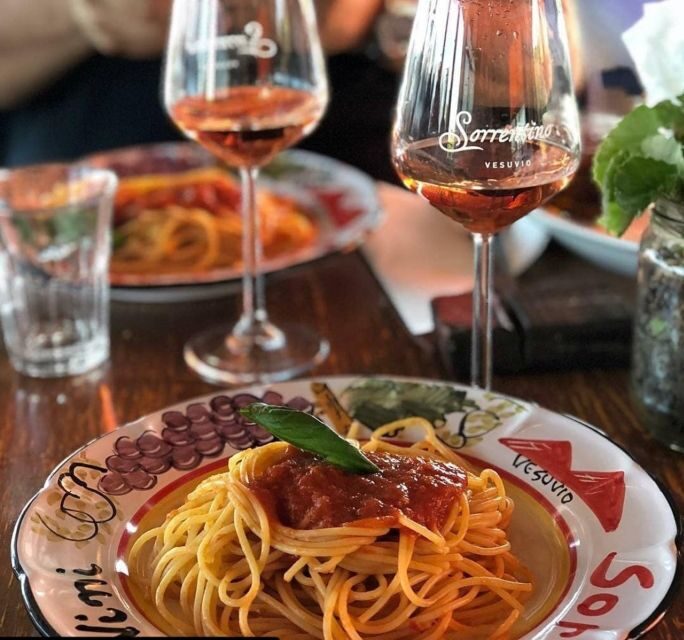 Sorrento: Pompeii and Vesuvius Day Trip with Entry and Lunch - Key Points