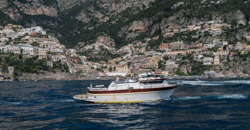 Sorrento: Private Capri Island Boat Tour with Blue Grotto - A Closer Look at the Tour