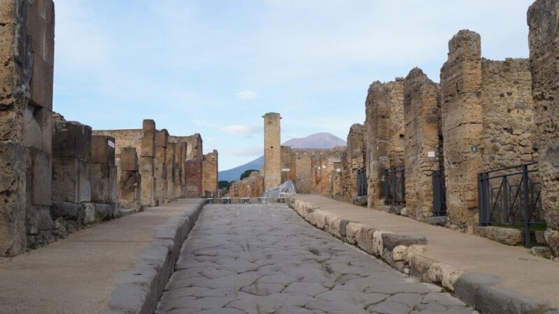 Sorrento: Skip-the-Line Pompeii Express Tour by Train - FAQ