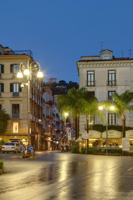 Sorrento: Sunset City Walking Tour with Limoncello Tasting - Practical Details and What to Expect