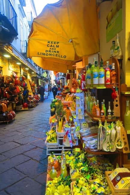 Sorrento: Sunset City Walking Tour with Limoncello Tasting - In-Depth Look at the Experience