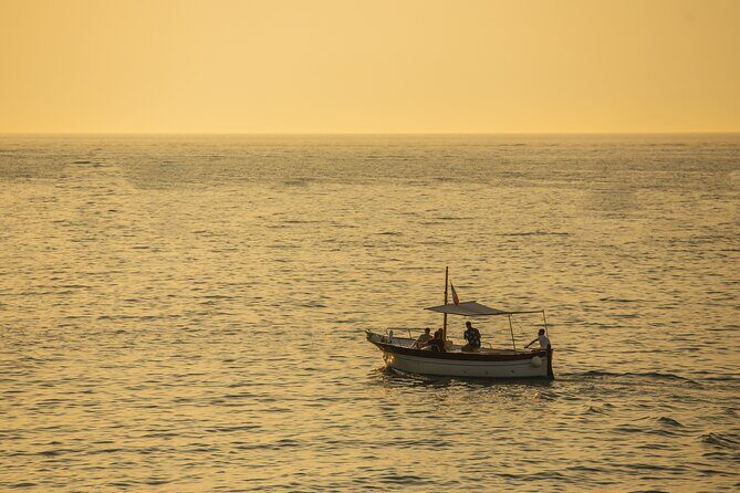 Sorrento Sunset Experience With Prosecco, Limoncello and Snacks - Key Points