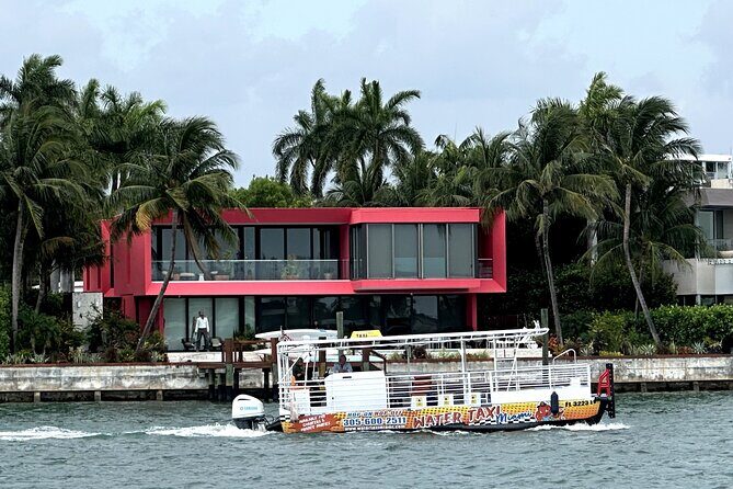 South Beach Cruise of Millionaires Homes and Miami Skyline - Who Will Love This Tour?