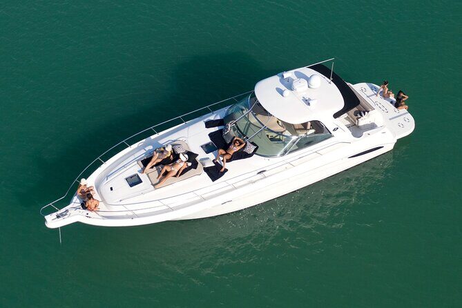 South Beach Miami BACHELORETTE Boat Day! - Key Points
