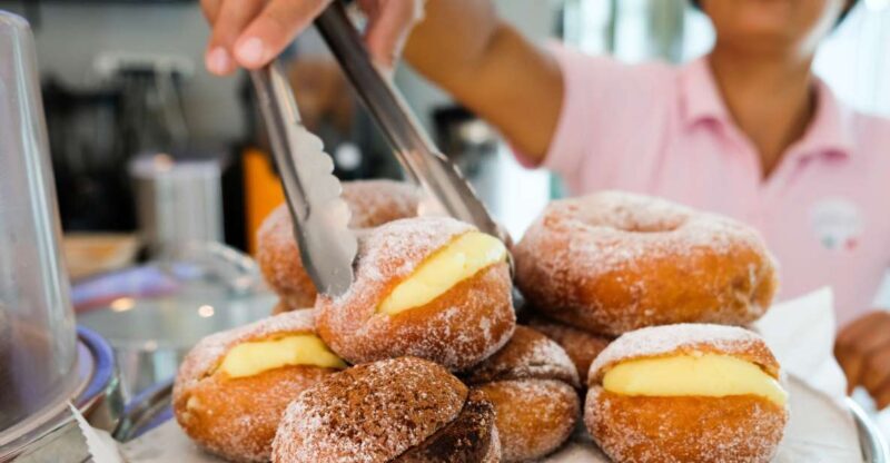 South Beach Sweets Tour: Donuts, Pastelitos, and Patisseries - An In-Depth Look at the South Beach Sweets Tour
