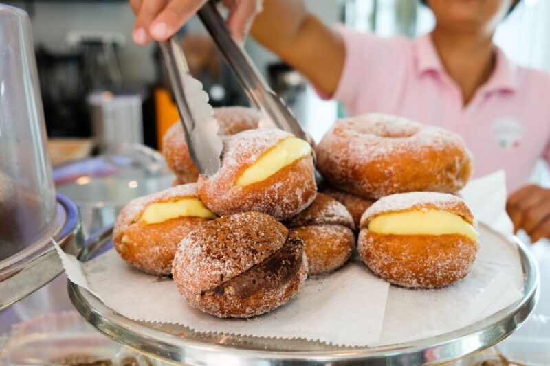 South Beach Sweets Tour: Donuts, Pastelitos, and Patisseries - What the Reviews Say