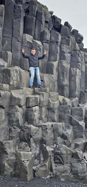 South Coast Day Tour with Horse Riding at Black Sand Shores - Exploring Iceland’s South Coast with Horse Riding at Black Sand Shores: A Complete Review