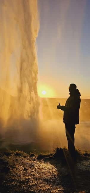 South Coast with Diamond Beach and Jökulsárlón Private Tour - Transportation and Guide: Comfort and Expertise