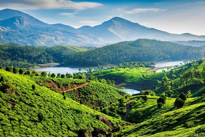 South India Tour- Temple Architecture and Backwaters - FAQs