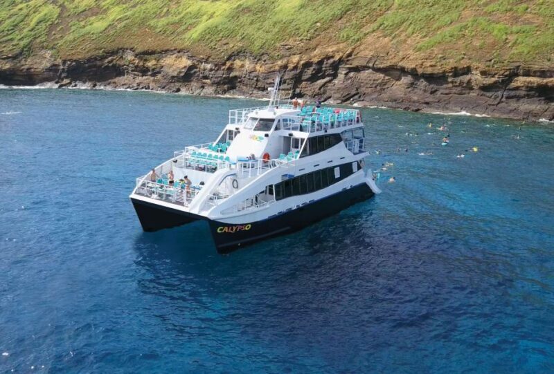 South Maui: Molokini Snorkeling Adventure - Lunch and Refreshments