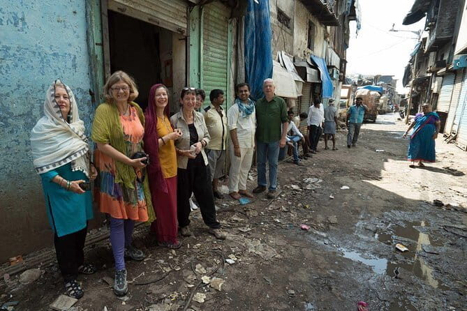 South Mumbai with Elephanta Caves Tour in Private Vehicle - FAQ