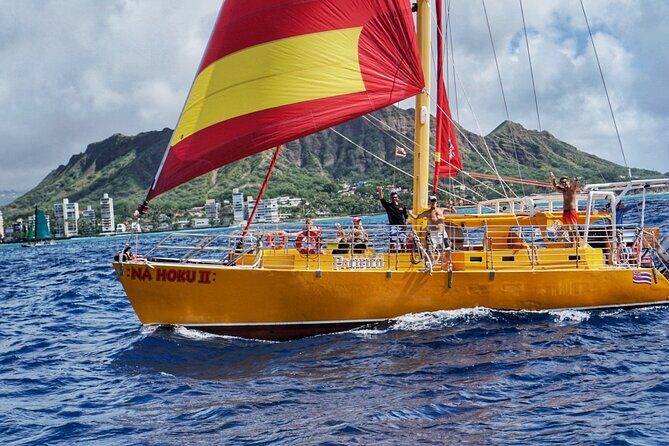 South Shore Open Sail from Kewalo Harbor Including Drinks - Who is This Tour Best For?