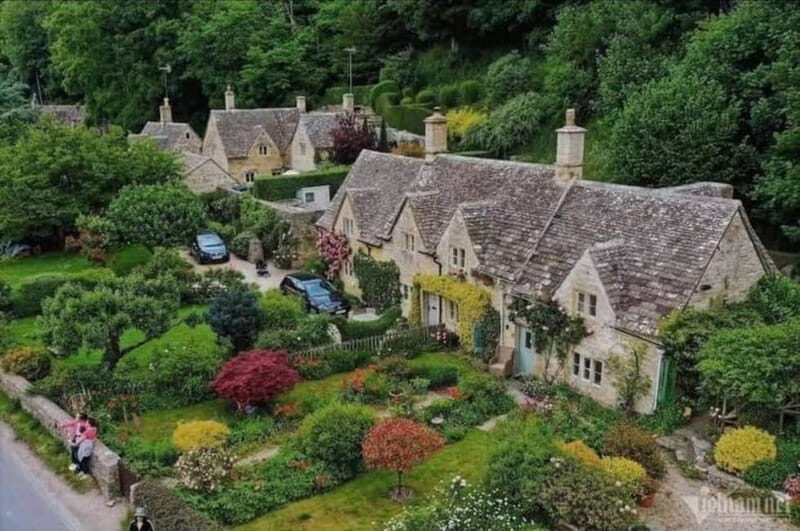 Southampton Port to London Via Windsor & Cotswolds Villages - What Makes This Tour Stand Out?