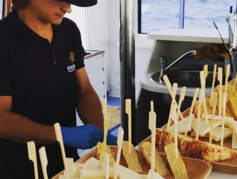 Southeast Fuerteventura: Boat Cruise with Lunch and Drinks - FAQ