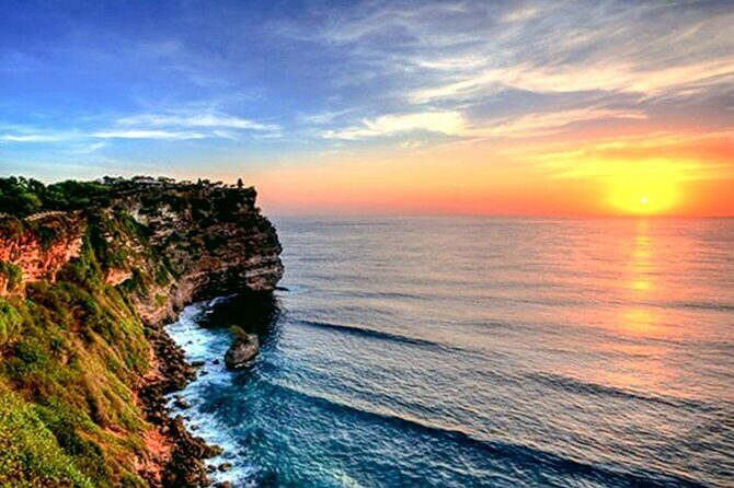 Southern Bali Highlights Tour & Uluwatu Temple - Discovering Bali’s Southern Beaches and Cultural Heart