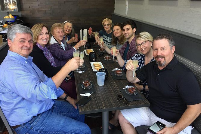 Southern Flavors Food, Pub Crawl, and History Walking Tour - Who Will Love This Tour?