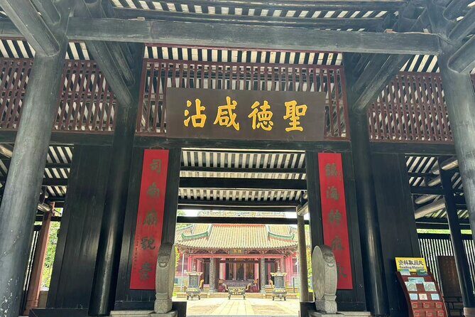 Southern Han Mausoleums Museum and Nanhai God Temple Tour - Key Points