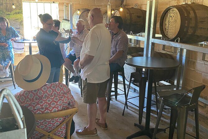 Southern Highlands Full-Day Wine Tour - Tasting Experiences and Snacks