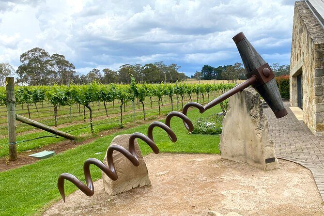 Southern Highlands Private Tour with Wine, Waterfall and Garden - FAQs